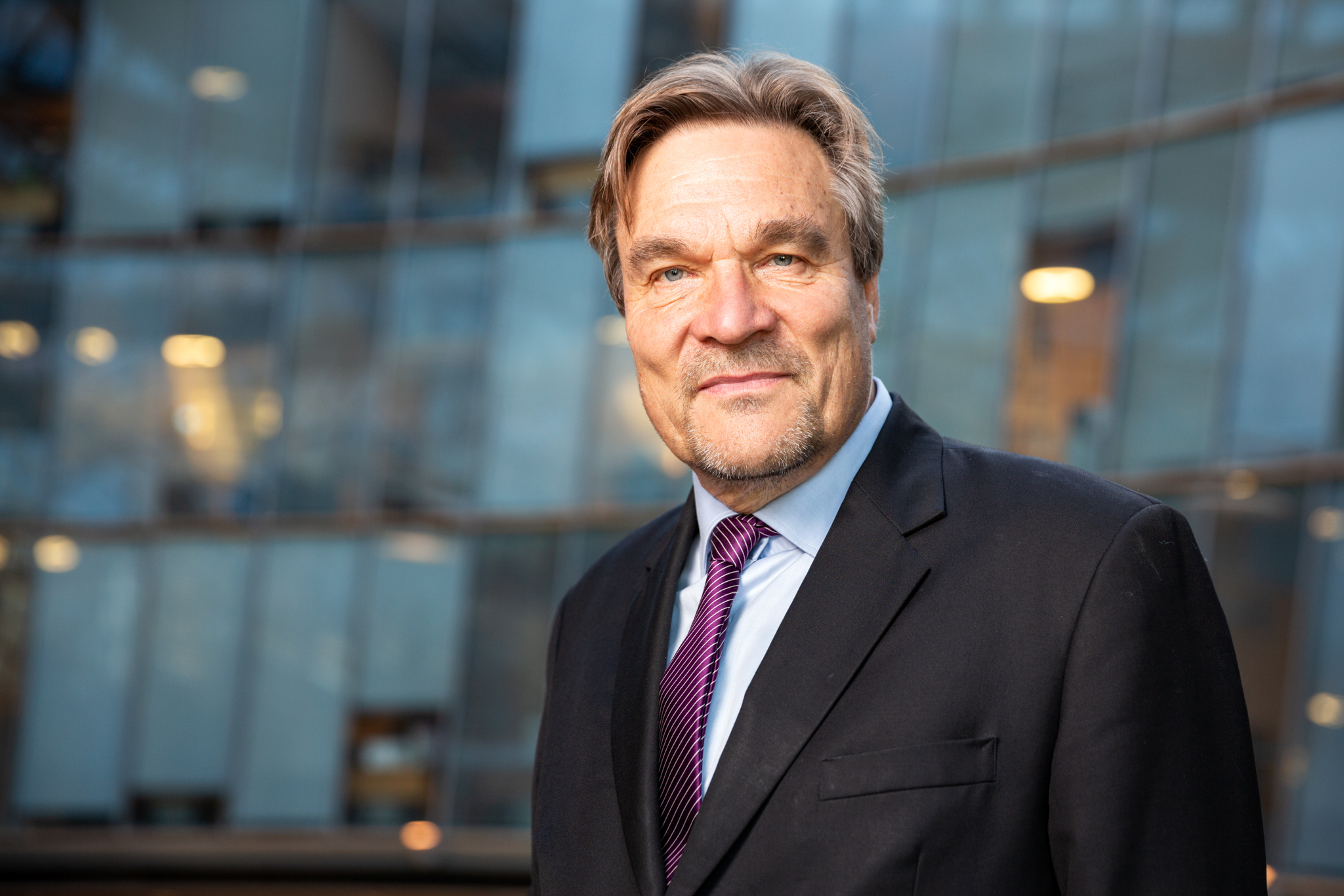 SDP:n Kiljunen tuomitsee sotilaallisen voiman käytön Vuoristo ...