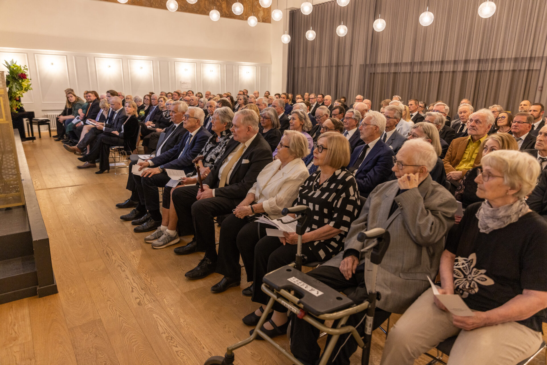 SDP järjesti tilaisuuden Ulf Sundqvistin muistoa kunnioittaen - SDP